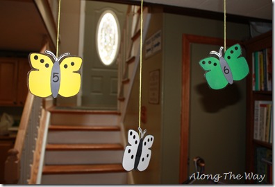 Along the Way: Butterfly Number Matching File Folder Game